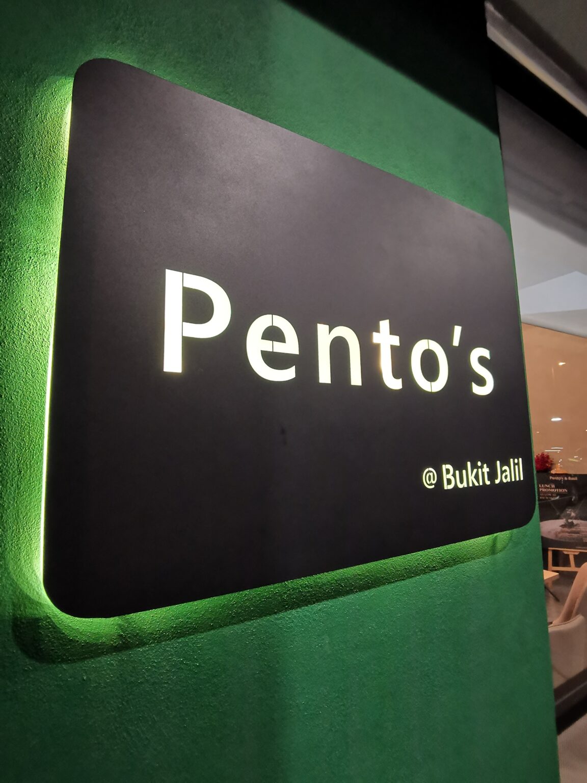 Reservation – Pentos